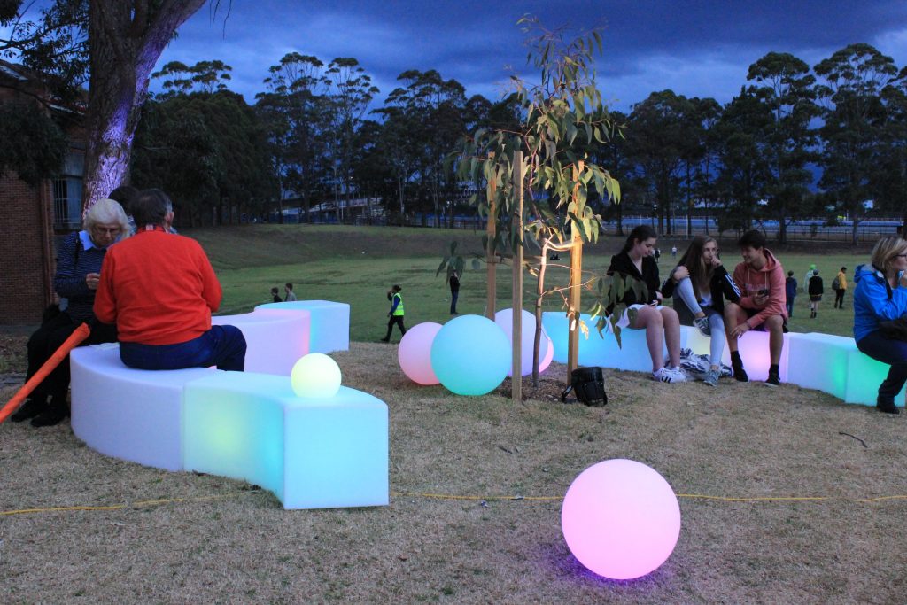 Large Glow Curved Bench Seat - Lights To Party